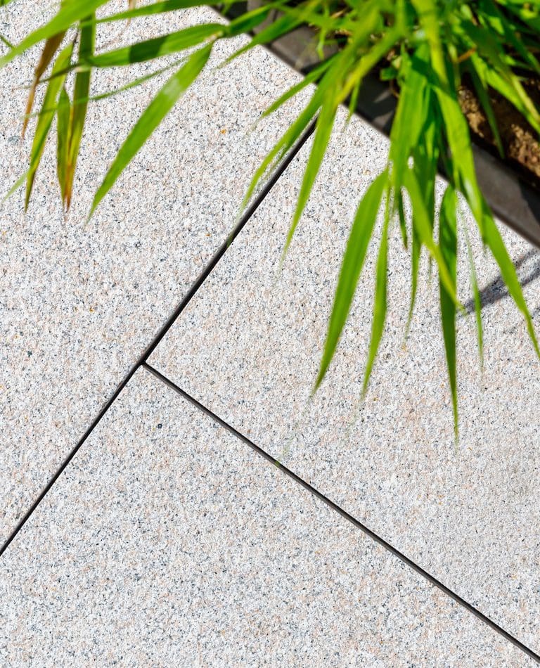 Paving Systems for Terraces, Balconies, Outdoors | Ryno