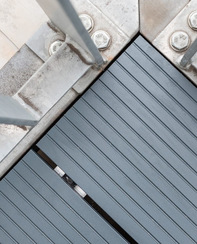 Ryno Deck - Aluminium, vitrified, and composite decking | Ryno